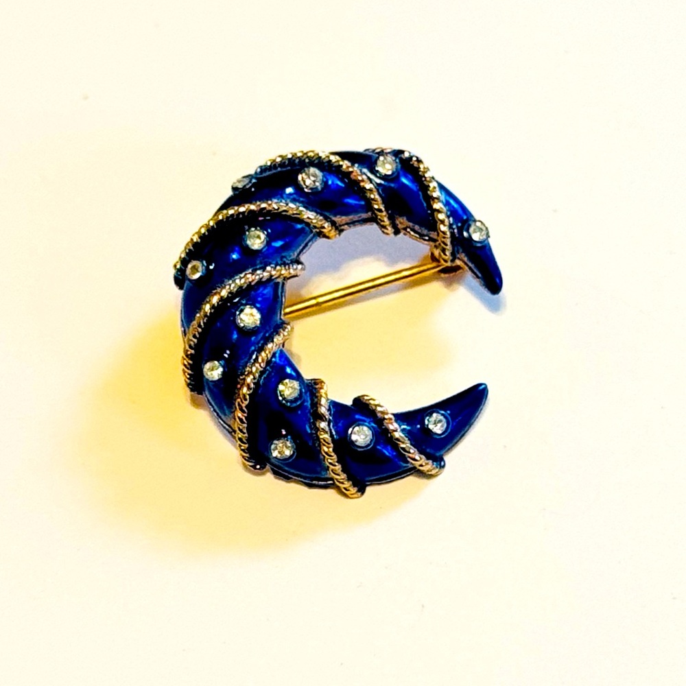 Crescent Moon Brooch Pin Vtg Signed Crown Trifari Blu… - Gem
